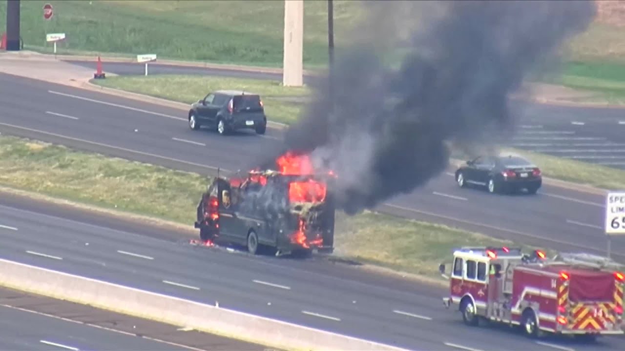 UPS Truck on Fire - YouTube