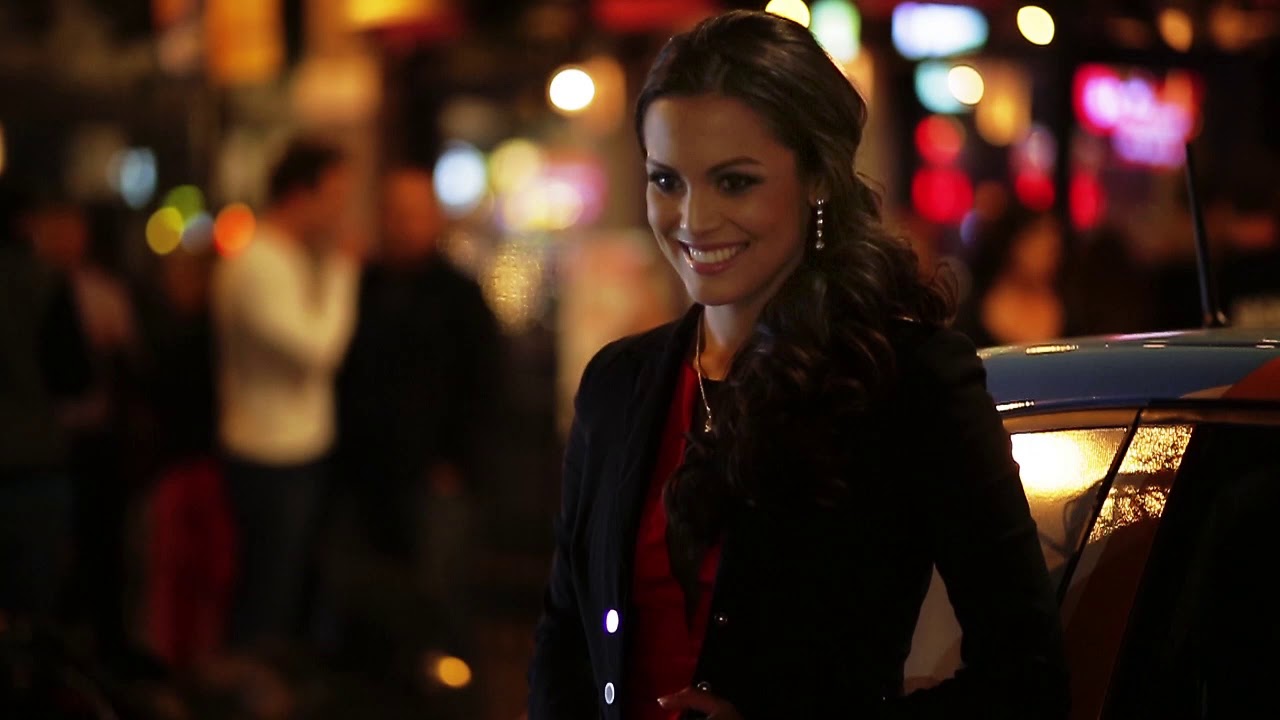RAQUEL POMPLUN — PACIFIC event for MillerCoors - YouTube