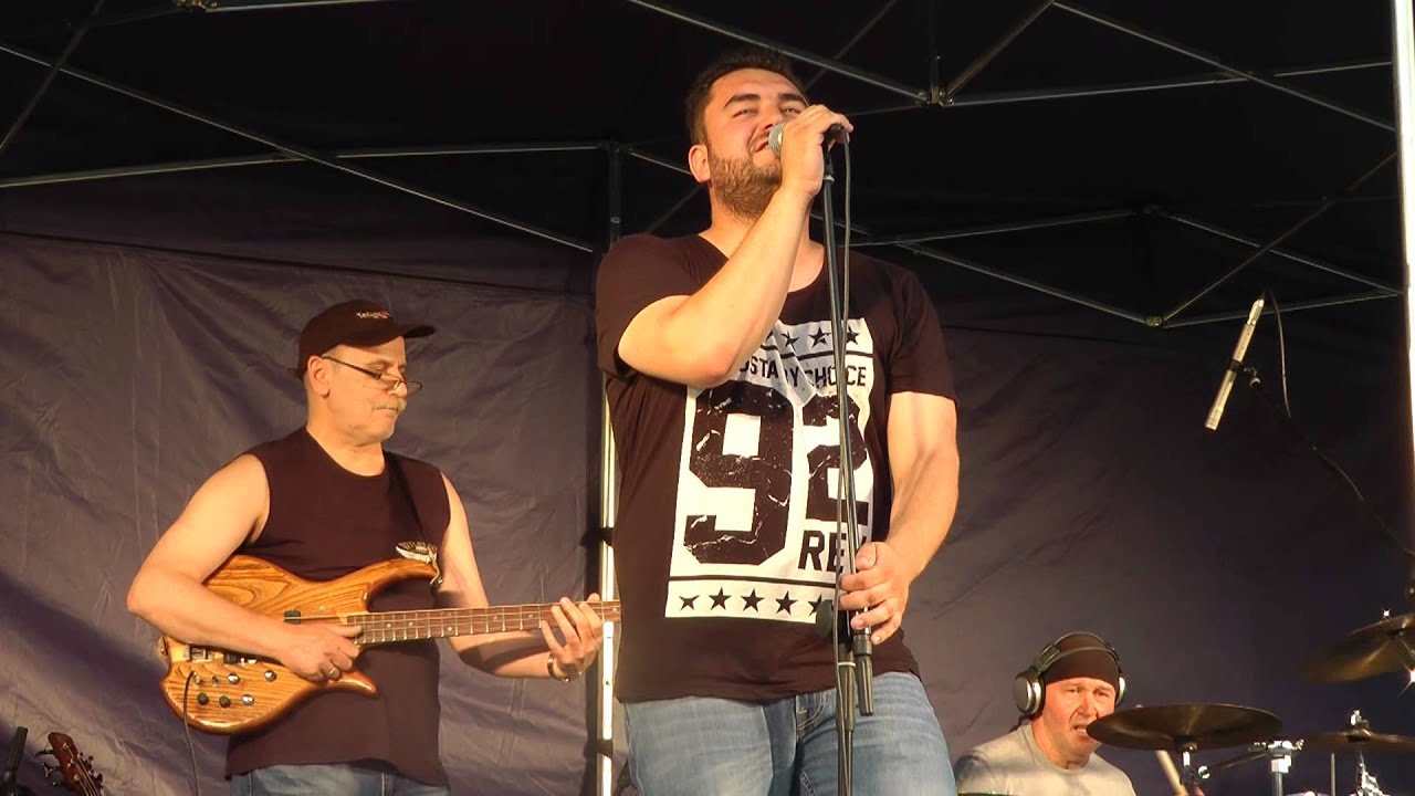 BLUEBIRD BAND - I DON'T NEED I don't need no doctor - YouTube