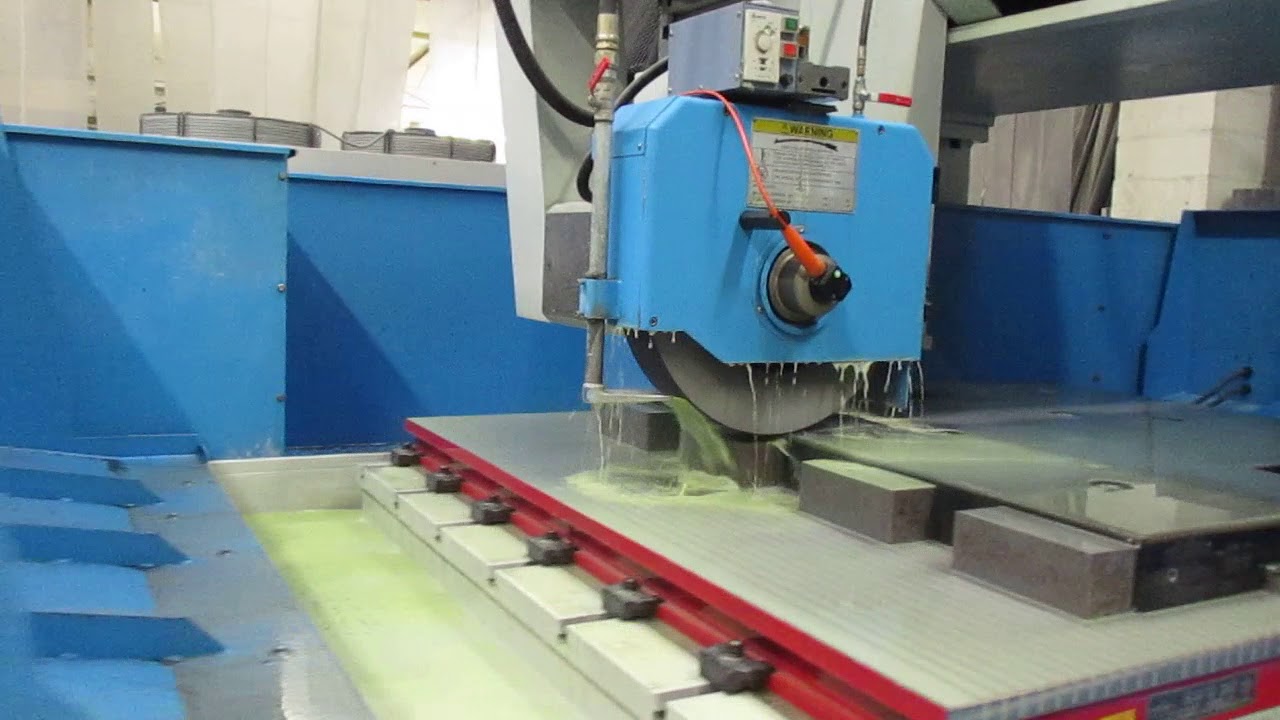 Perfect Grinder in action - YouTube