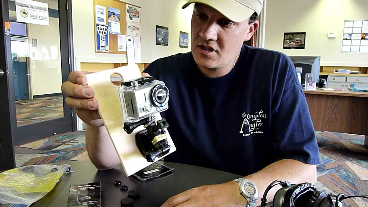 GoPro Camera Mount for R-22 Helicopter - YouTube