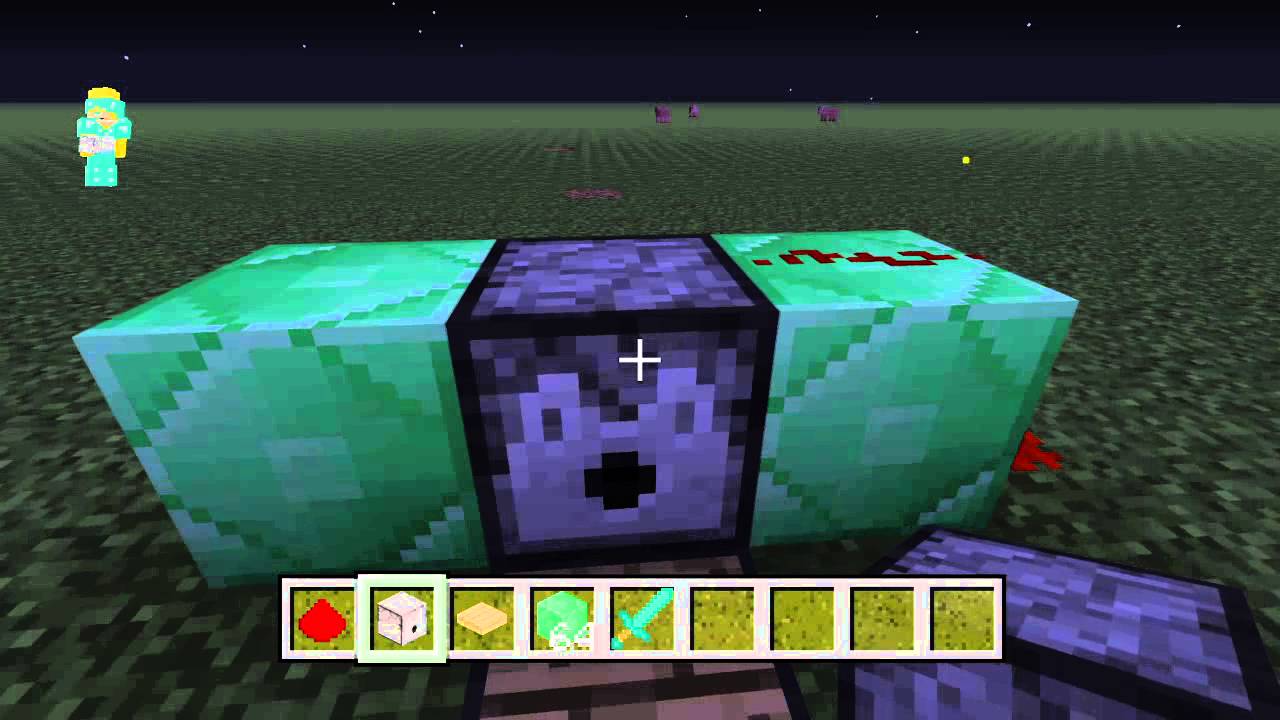 How to build an armory in minecraft - YouTube