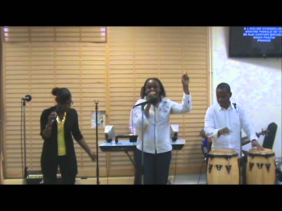 Adoration - Comment expliquer (Entend mon coeur ) - YouTube