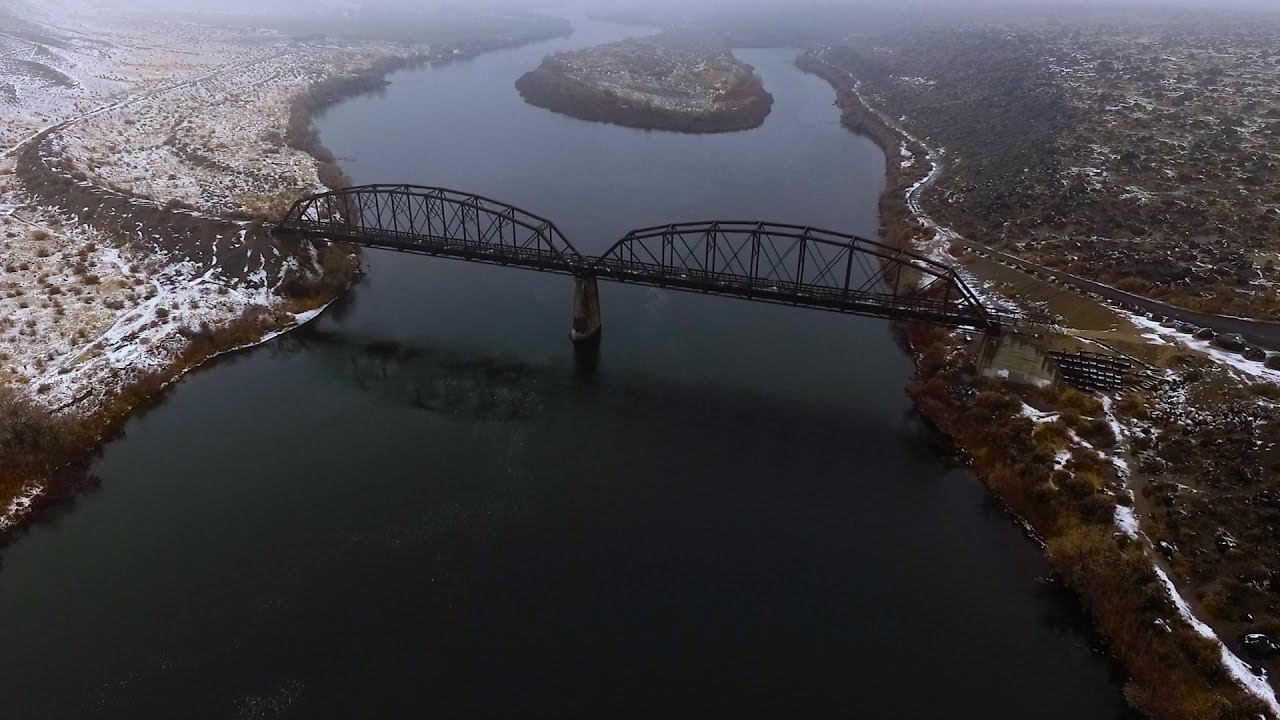 Fading into the fog at Guffey Bridge - YouTube