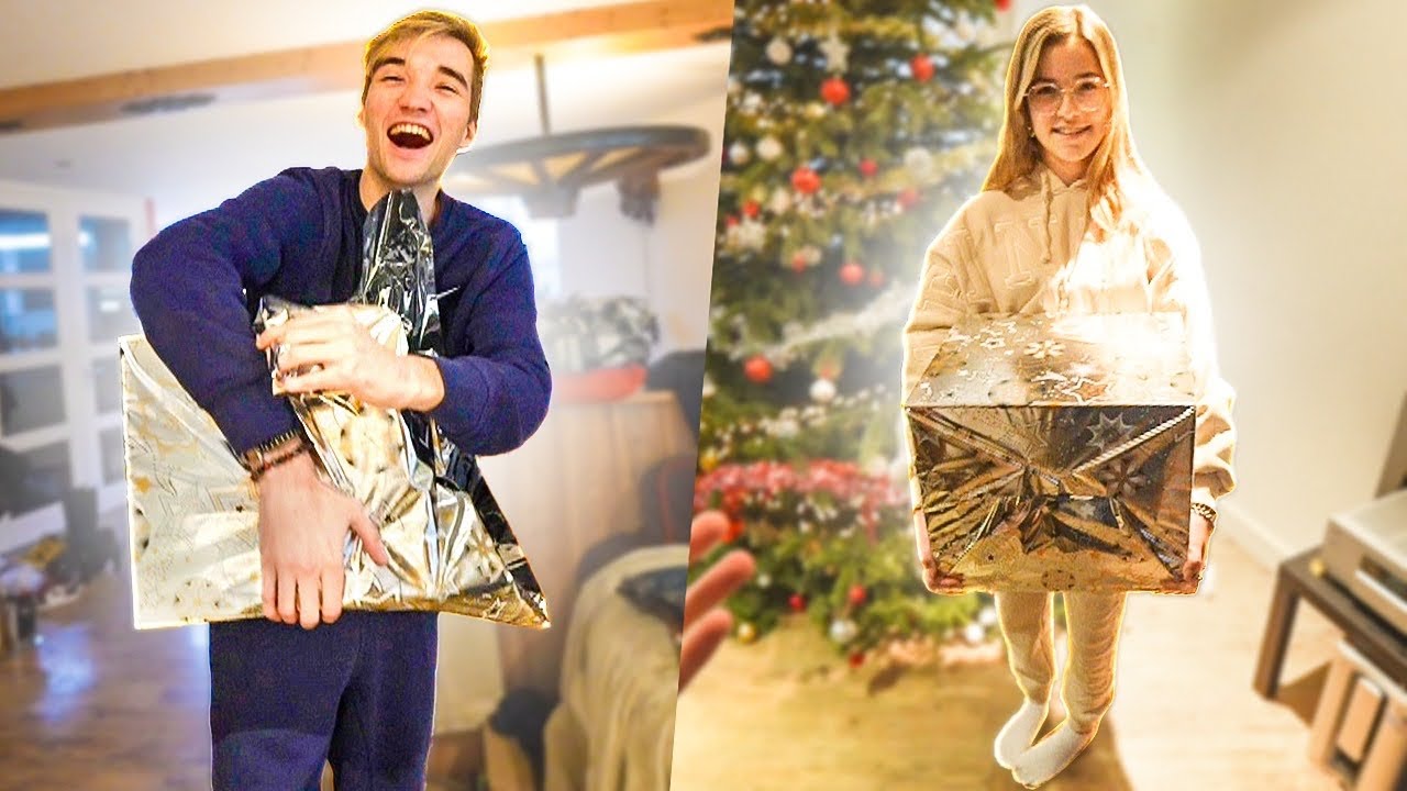 JADE HAAR GAVE FERRARI CADEAU VOOR MIJ OPENEN! HIJ WAS TE LAAT BEZORGD ...