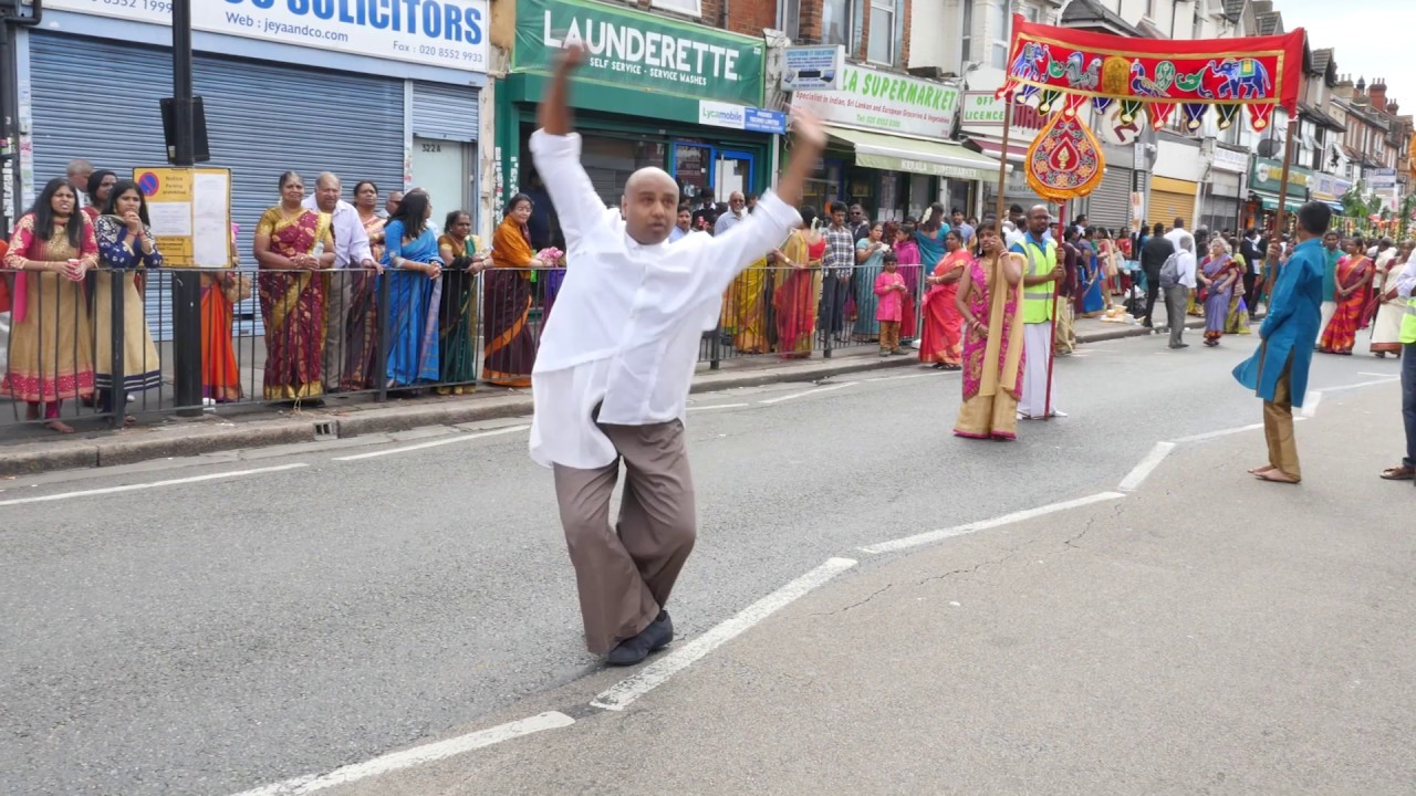 Confessions of a Cockney Temple Dancer at the South Holland Centre ...