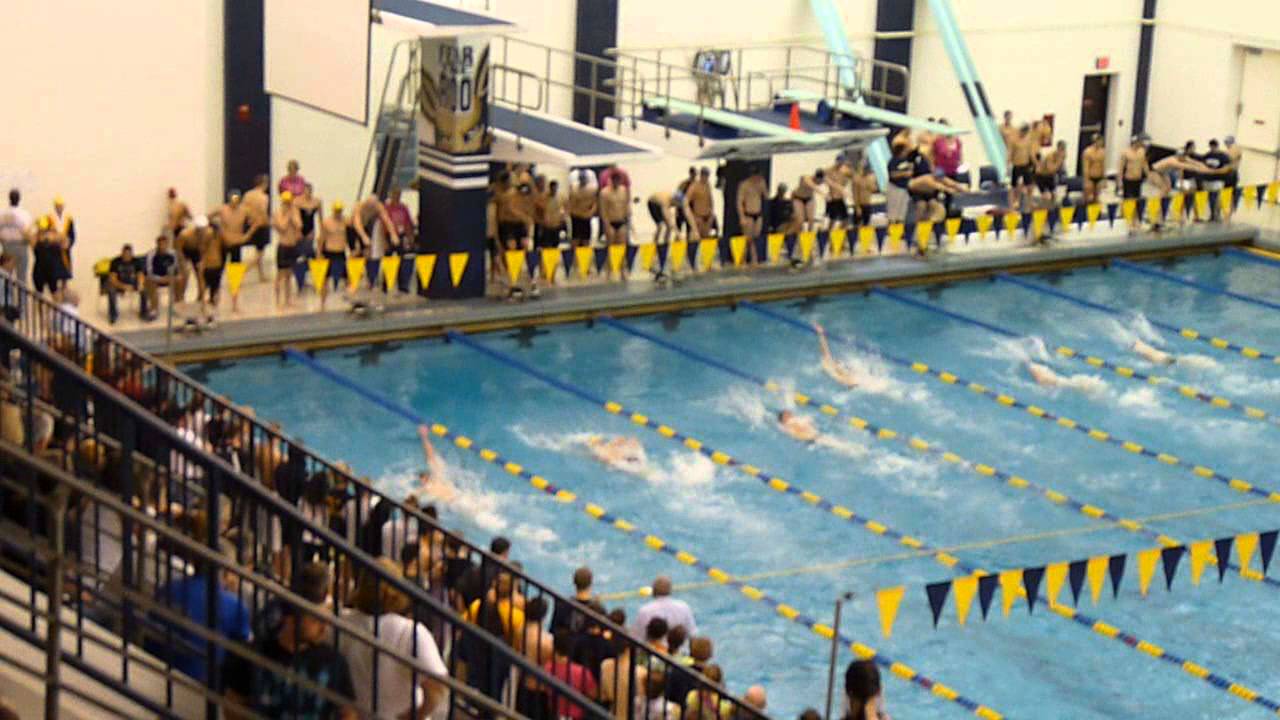 Akron 2012 200 Medley Relay - YouTube