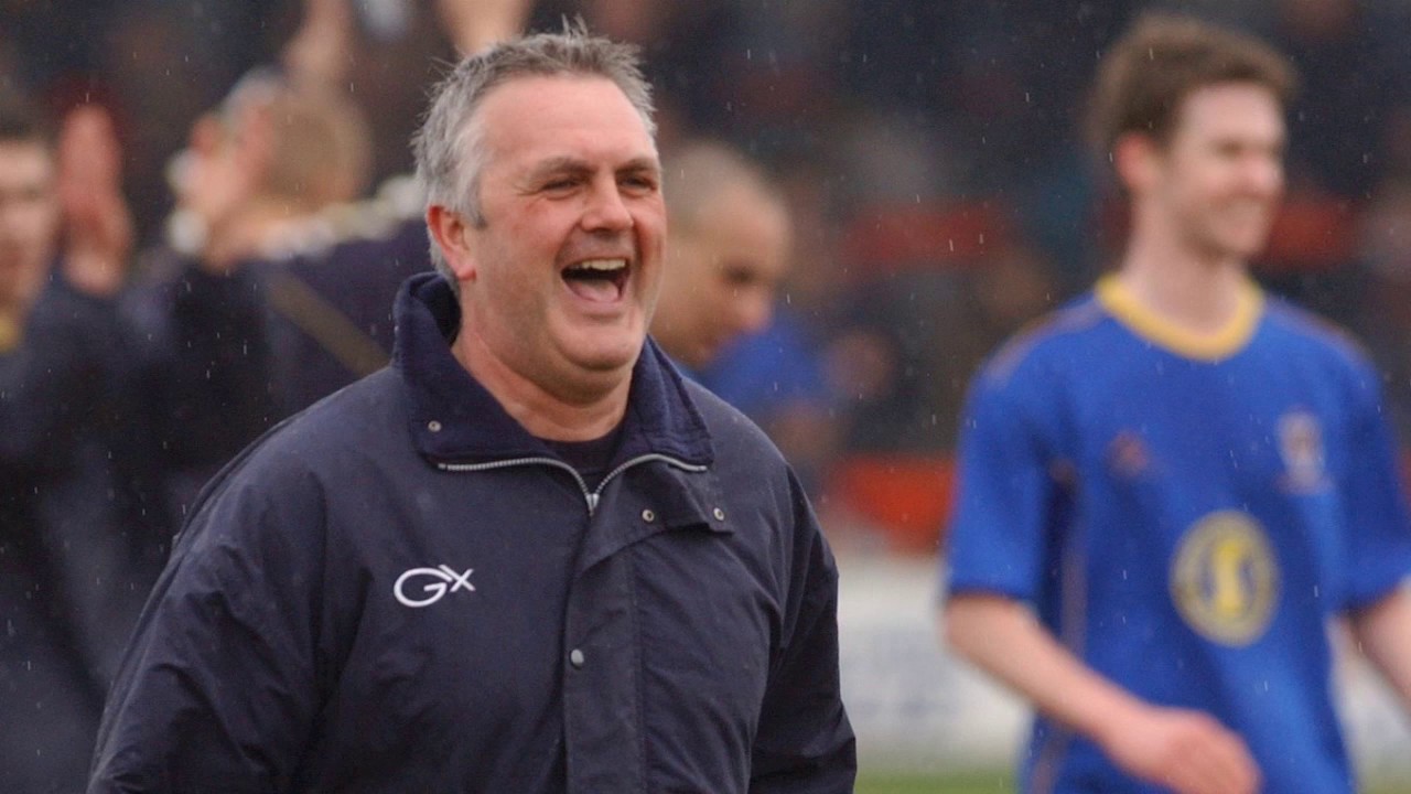 Full interview: Talking football with Dave Anderson - YouTube