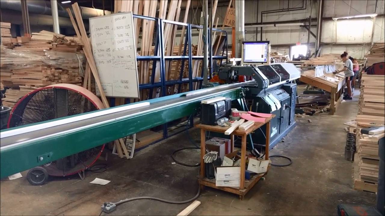 Tisfoon Defect scanner eliminates the need for line marking - YouTube