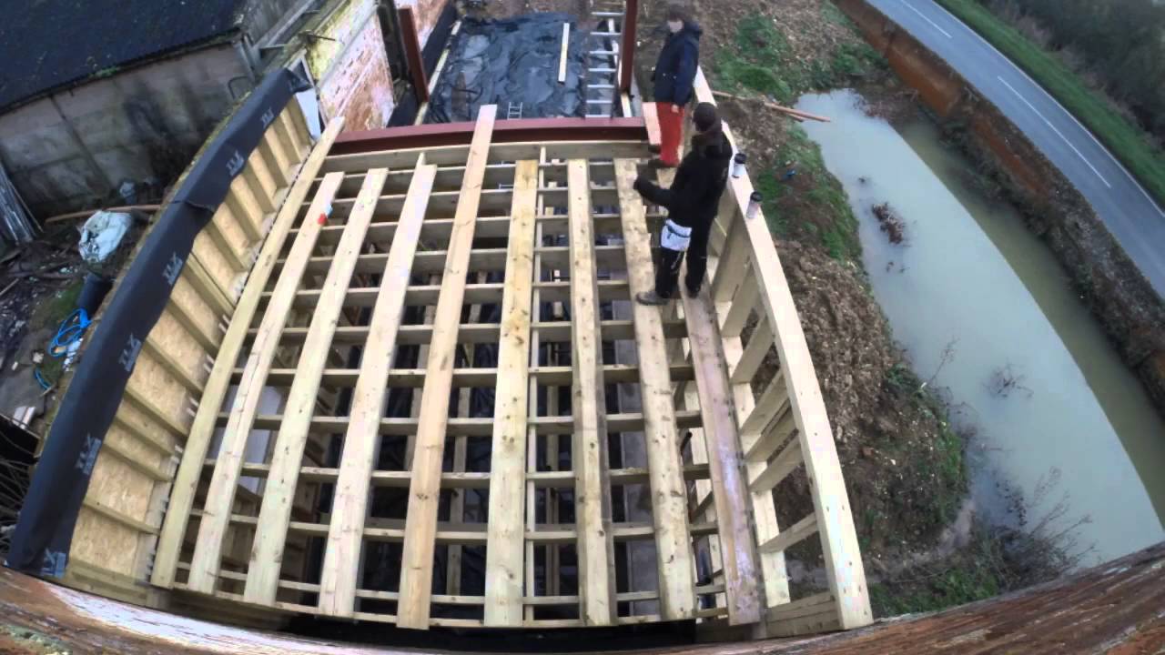 Nogging and covering the ceiling - YouTube