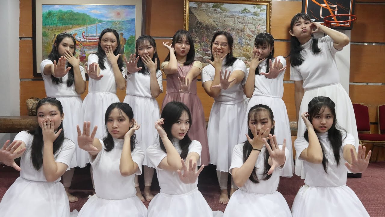 [Fan Cam] Special Performance Jumat Agung part 2/3 [Fila Dance] - YouTube