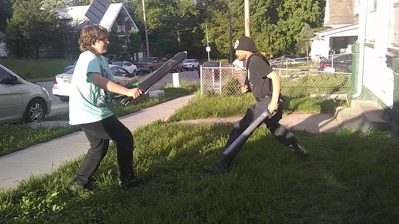 Left handed sword play - YouTube