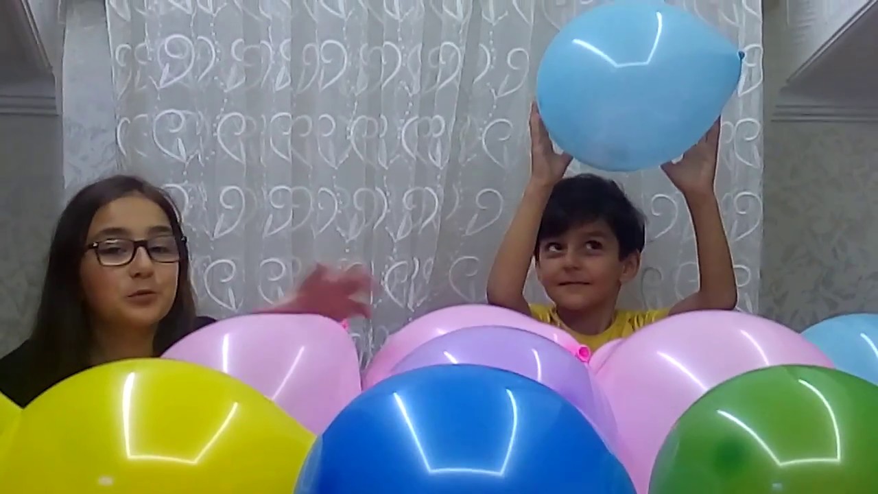 ballon blow challange the ballons have an suprize in it balon ...