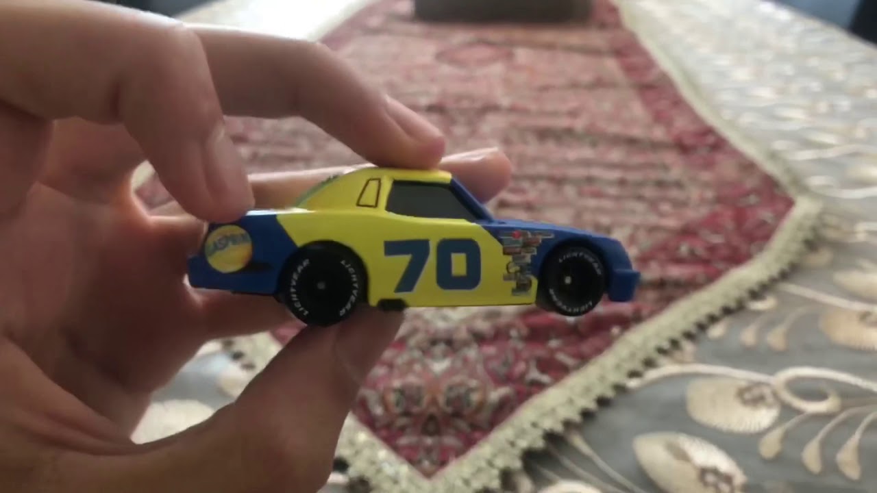 Disney Pixar Cars Diecast Floyd Mulvihill (Gasprin Racer Number 70 ...