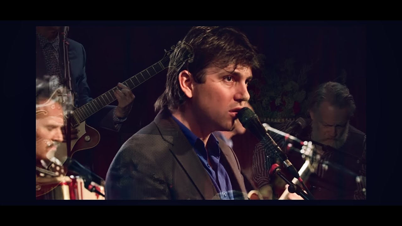 Alex Gow - Look Out For Yourself - YouTube