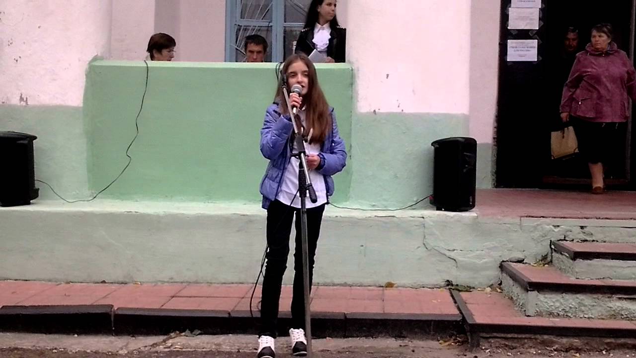 Madison Beer-Unbreakable) - YouTube