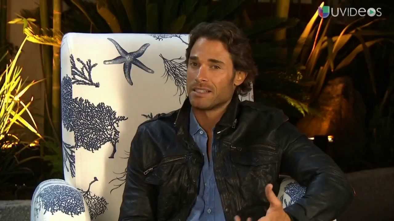 sebastian rulli es alejandro Que te enamoro de Montserrat ?? - YouTube