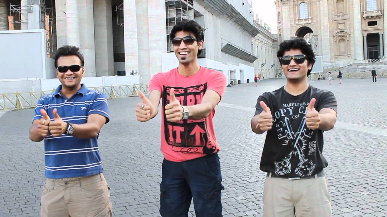 Flash mob in ITALY on a German song - YouTube