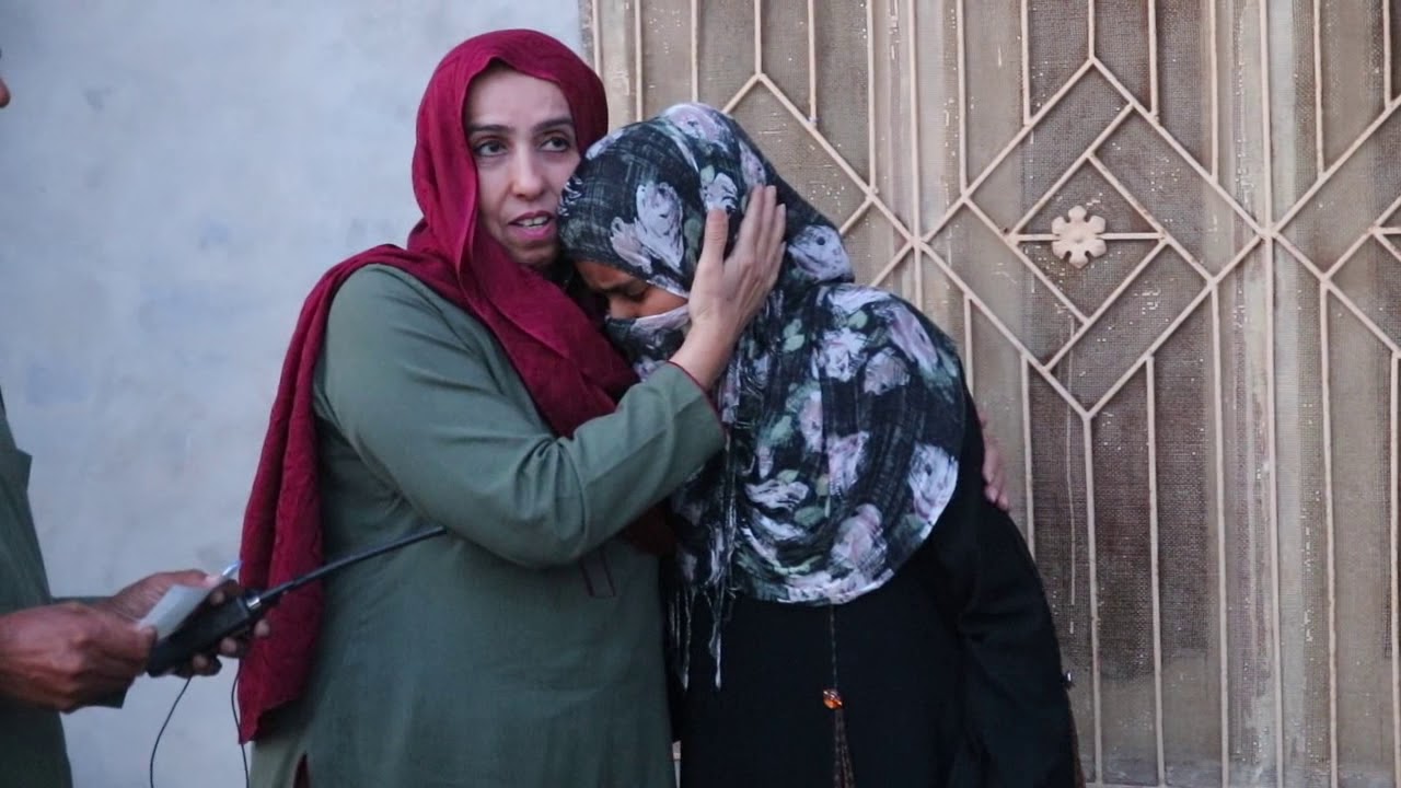 Bank Cheques given to our Brave Pakistani Daughters | Education in ...