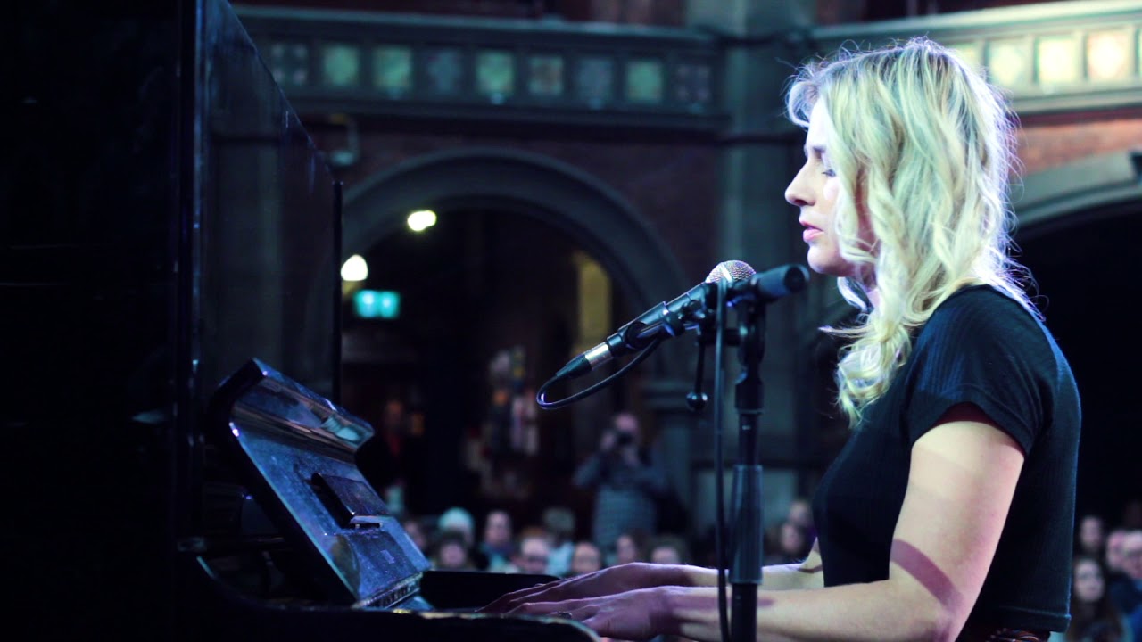 Hannah Nicholson - Object - YouTube