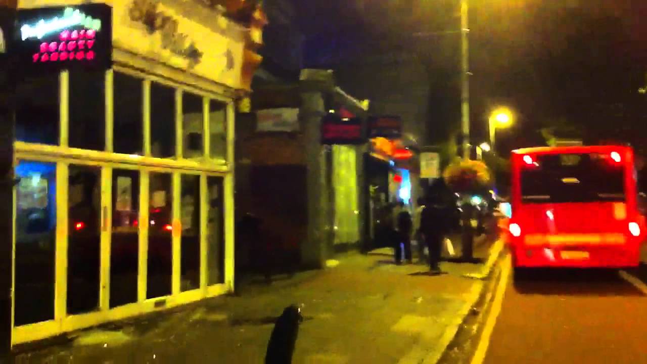 Ealing broadway london riots 2011 just after - YouTube