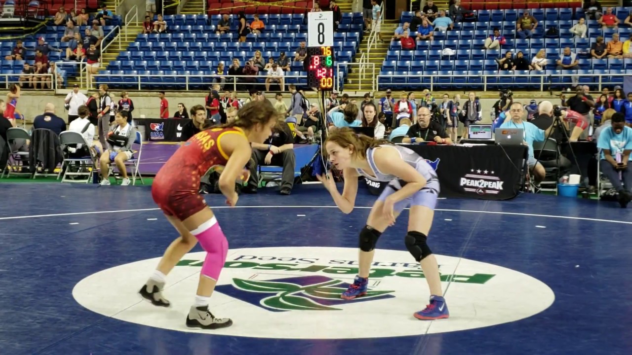 Elizabeth Schumaker vs. Anayka Besco (KS) - YouTube