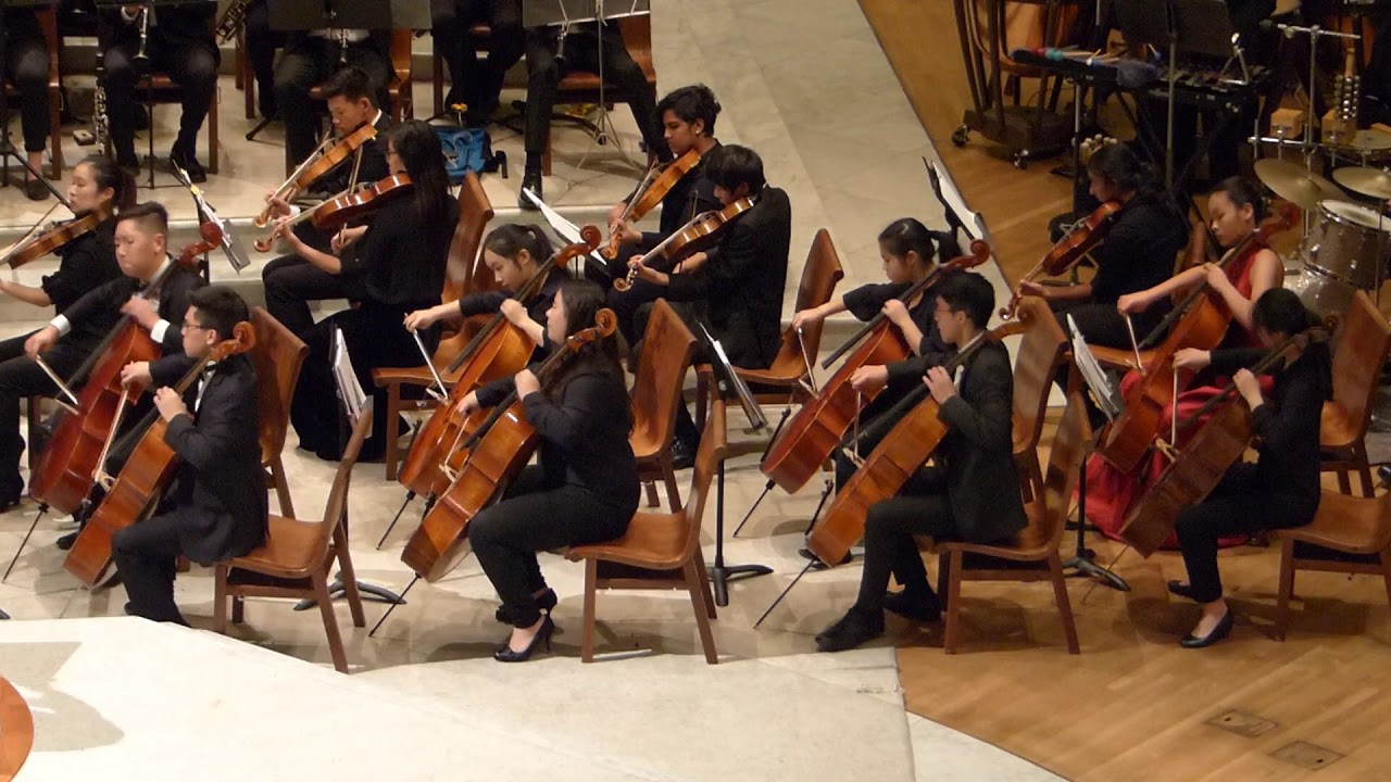 Calvin Custer – A Tribute to Henry Mancini - YouTube