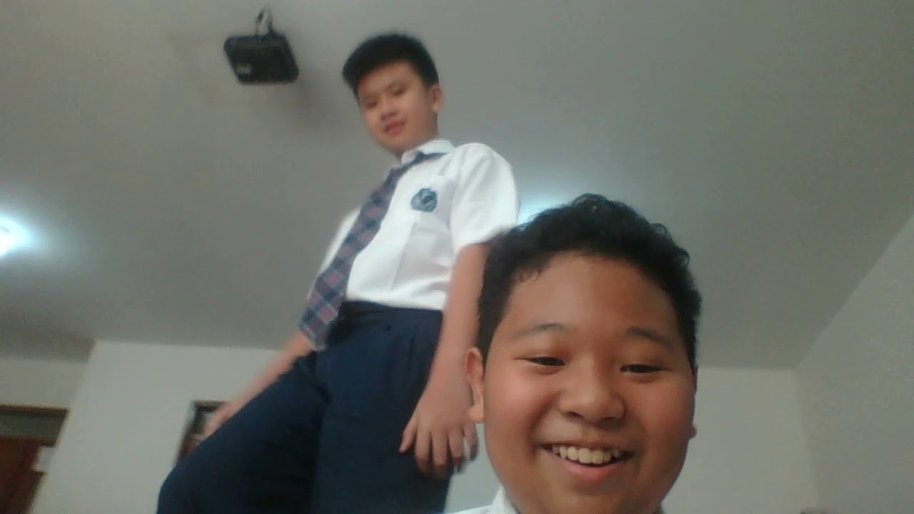 the School vlog. Class tour special for restart it again - YouTube