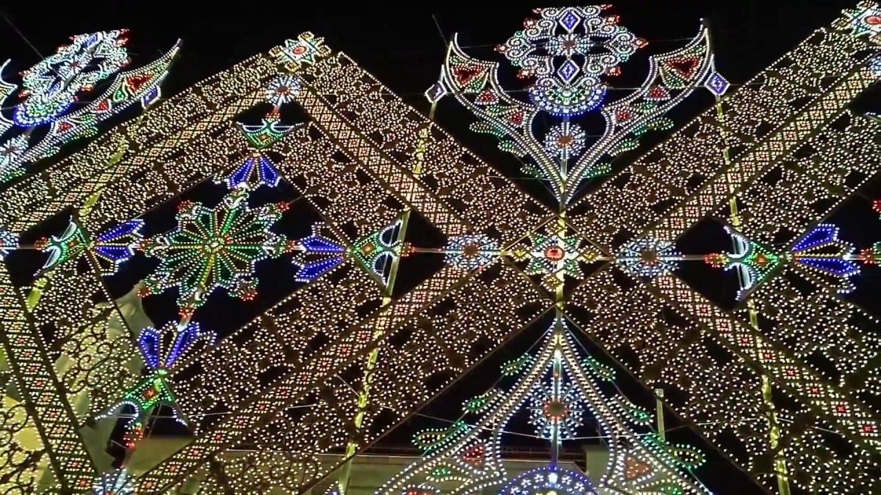 Luminarie con musica / Lights with music, San Trifone, Adelfia, Puglia ...