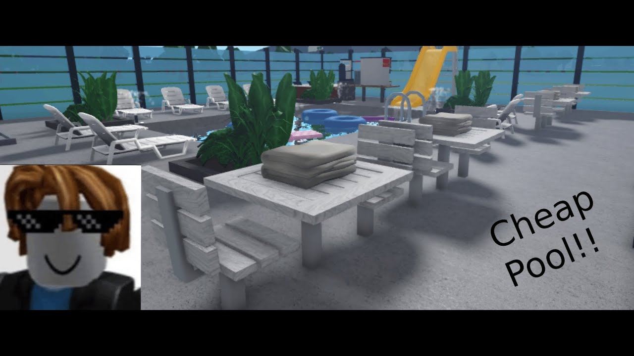 Making A Pool In Bloxburg! - YouTube