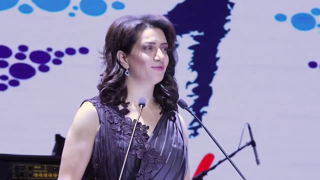 Աննա Հակոբյանի կախազարդն աճուրդում վաճառվել է 1մլն դրամով որը նա նվիրել ...