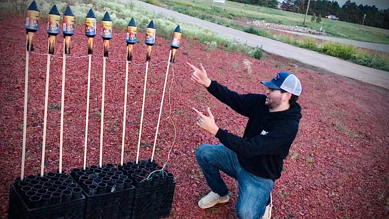 8 HUGE ROCKETS + 8 SALUTE CANS - YouTube