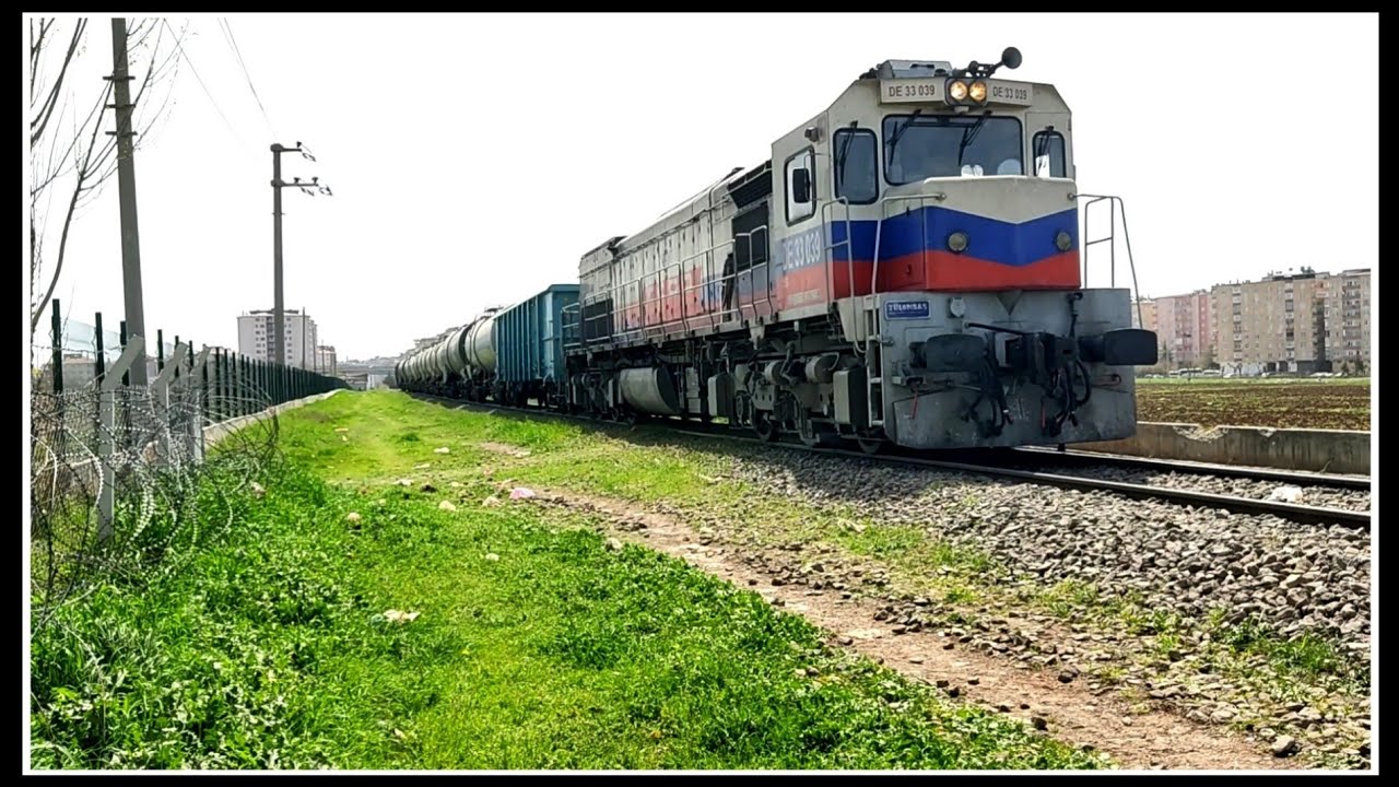 TCDD DE 33039 YAKIT TRENİ / OIL TANKS TRAIN - GM EMD-GT26CW-2 DIESEL ...