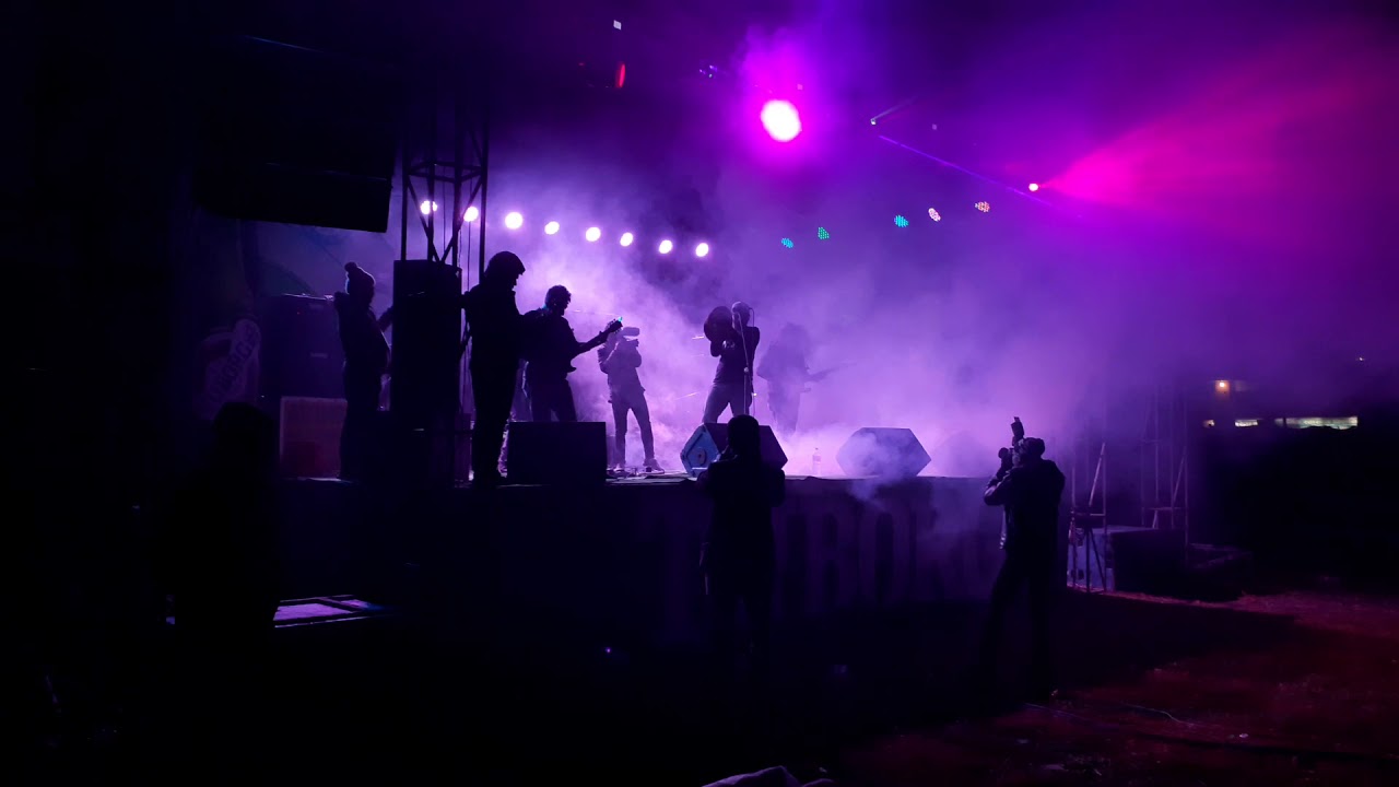 Karma Band live concert - YouTube