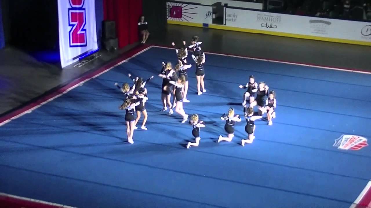 KCAC Diamond Cheer 2016 - YouTube