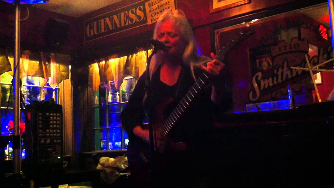 Julie Dougherty at Kitty O'Sheas - YouTube