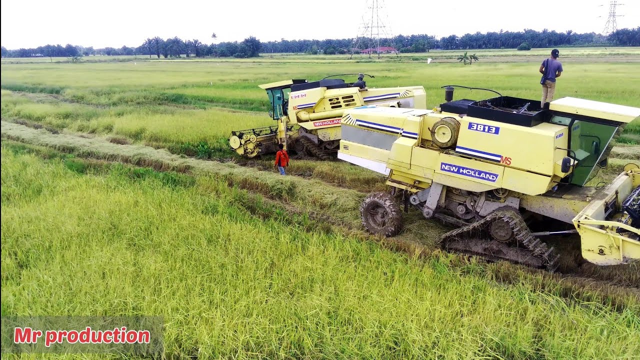 MESIN PADI NEW HOLLAND 8080 (MS)sungai manik - YouTube