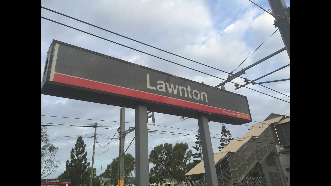 Lawnton Station 8/10/2015 - YouTube