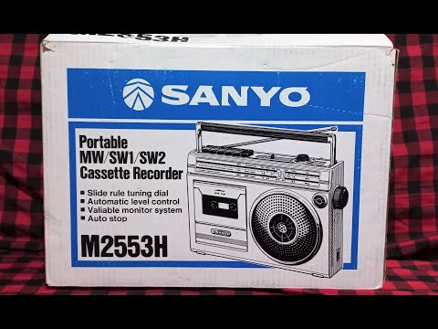 Sanyo M2553H Unboxing