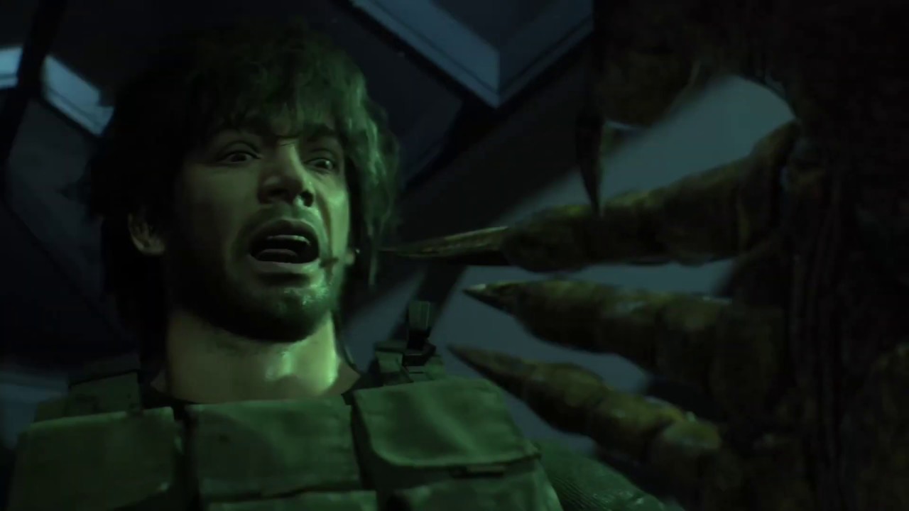 Resident Evil 3 Remake First Hunter Encounter Youtube