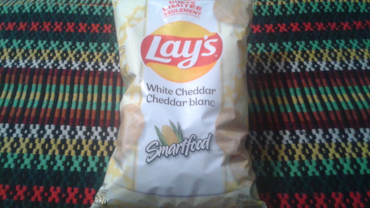 Lay's White cheddar Smartfood review - YouTube
