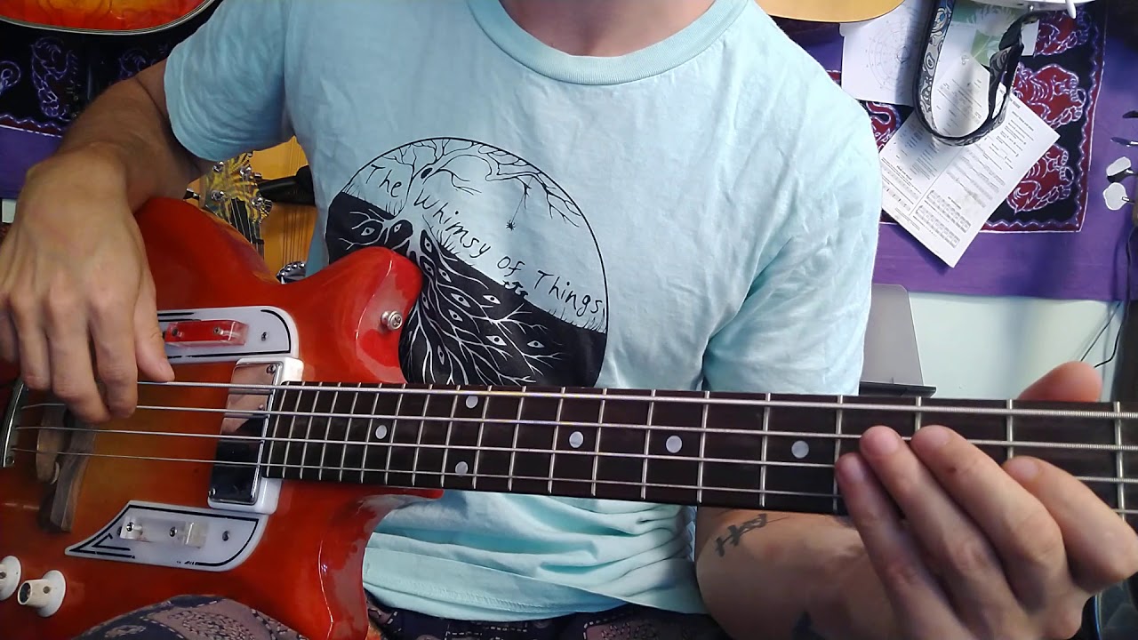 Airline Pocket Bass 1960's demo/history - YouTube