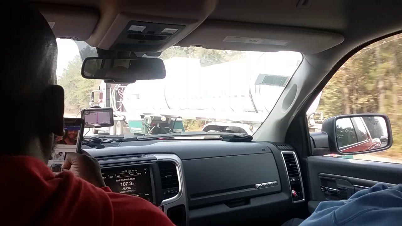 Dana Transport Inc Freightliner Columbia tanker truck - YouTube