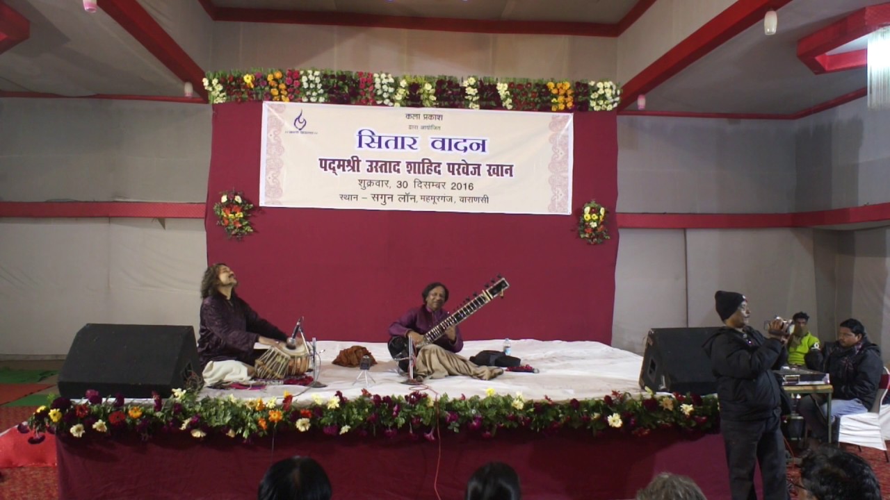 Ustad Shahid Parvez Khan gives a sitar recital in Varanasi on December ...