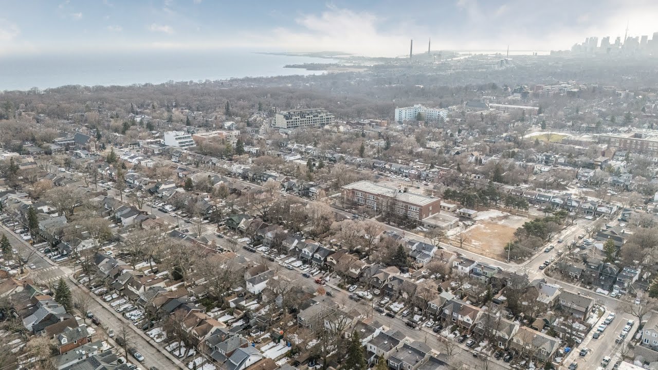 Kingswood Rd Toronto - YouTube