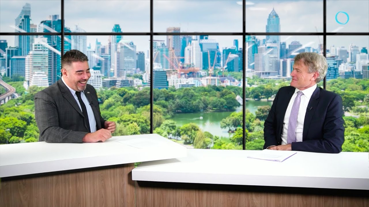 Ian Pascoe: Bangkok Thought Leaders SO3EO4 - YouTube