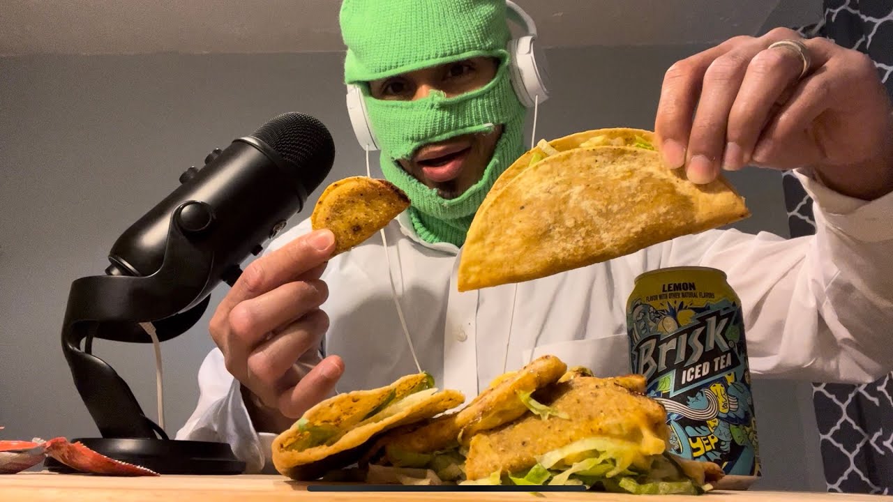 Loaded Tiny Tacos 🌮 and 2 Tacos 🌮 from Jack in the Box ASMR - YouTube