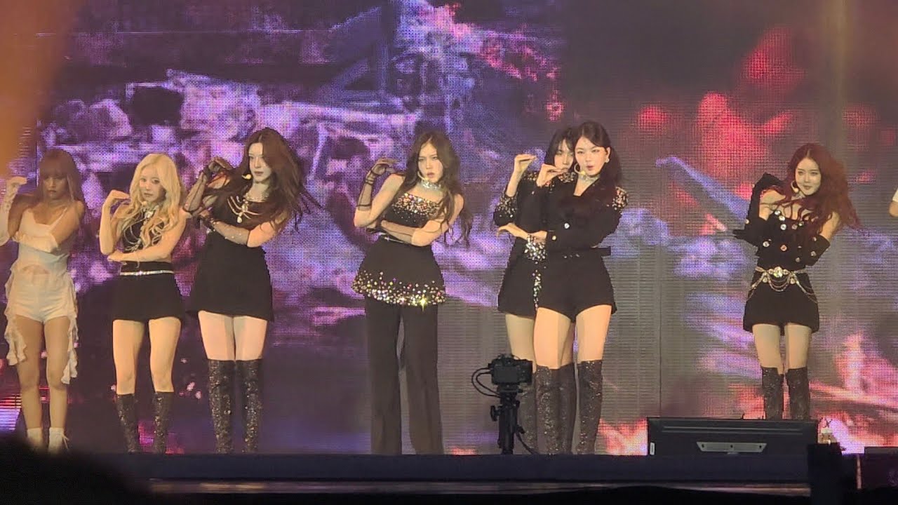 250412 STAYC(스테이씨) - 'PIPE DOWN' (STAY TUNED) - YouTube