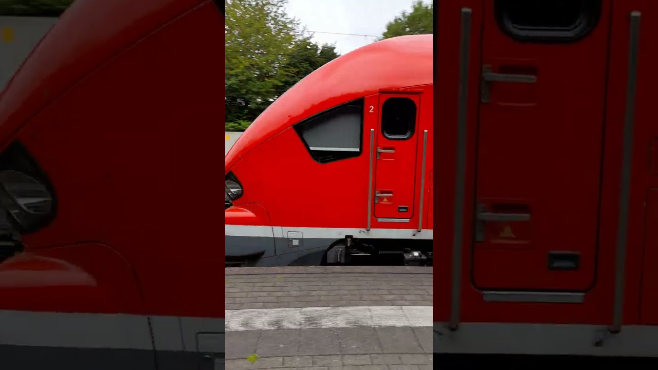 Ausfahrt der RB 53 nach Iserlohn, in Dortmund Signal Iduna Park. Mit Br ...