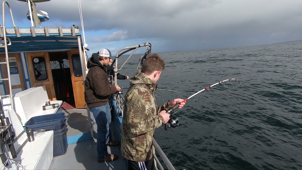 Spring bottom fishing on Central Oregon Coast - YouTube